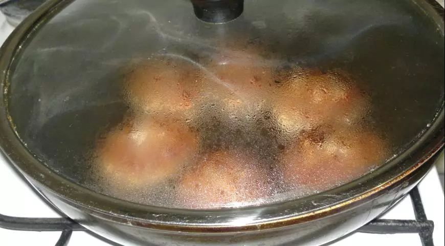 写真調理レシピ：ソースの下のカツレツ