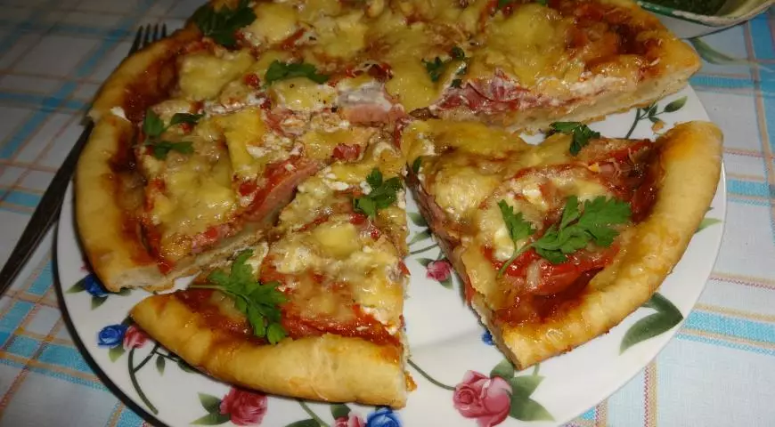 Pizza toiduvalmistamine sinkiga