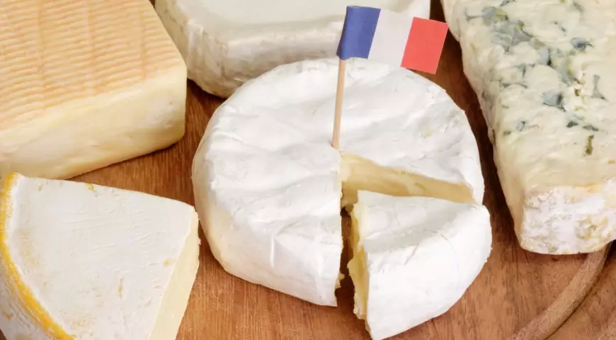 ফ্রান্স থেকে Cheeses.