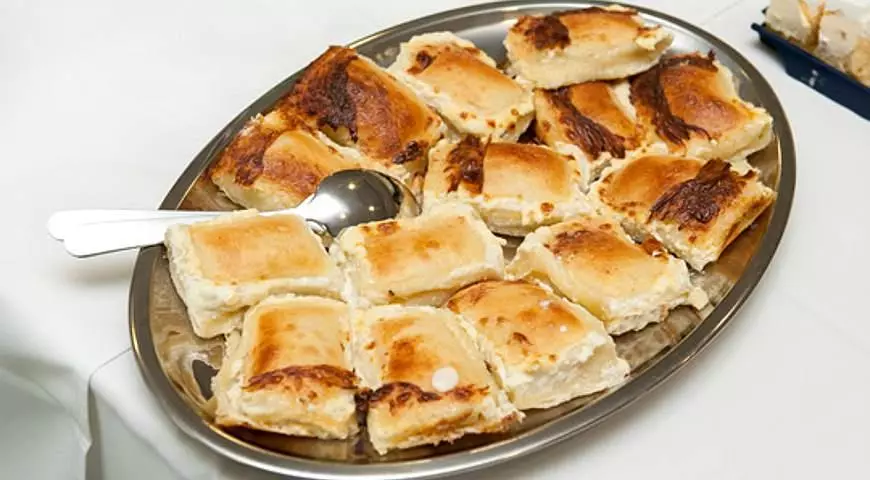 Croatian Kichen - Croatian Snacks, Croatian Zopp, Croatian Hot Platen, Croater Desser