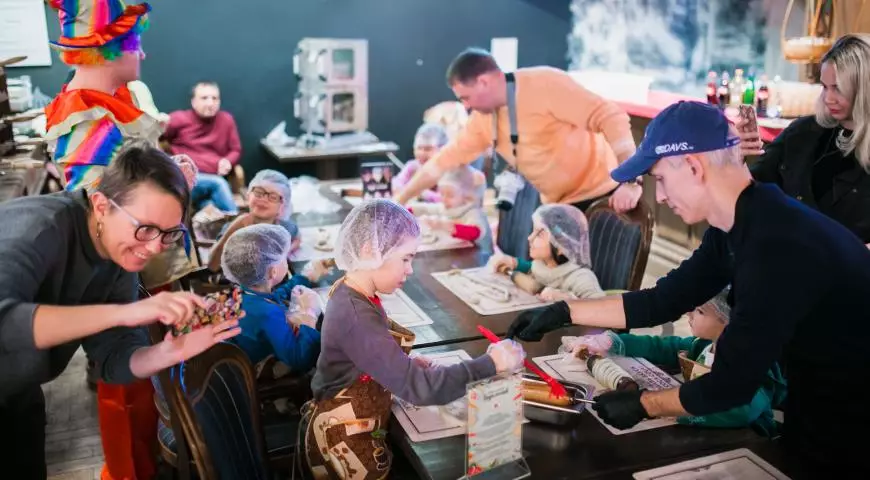 What is a sterrid and what is they eating? Children and adults learned during a culinary journey to the Czech Republic. 3.