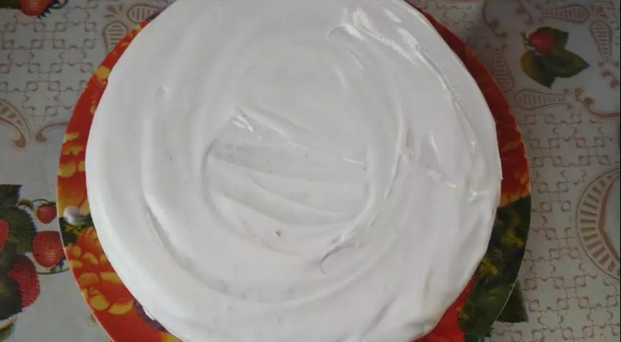 Lança bolos de bolo chantilly com açúcar em pó