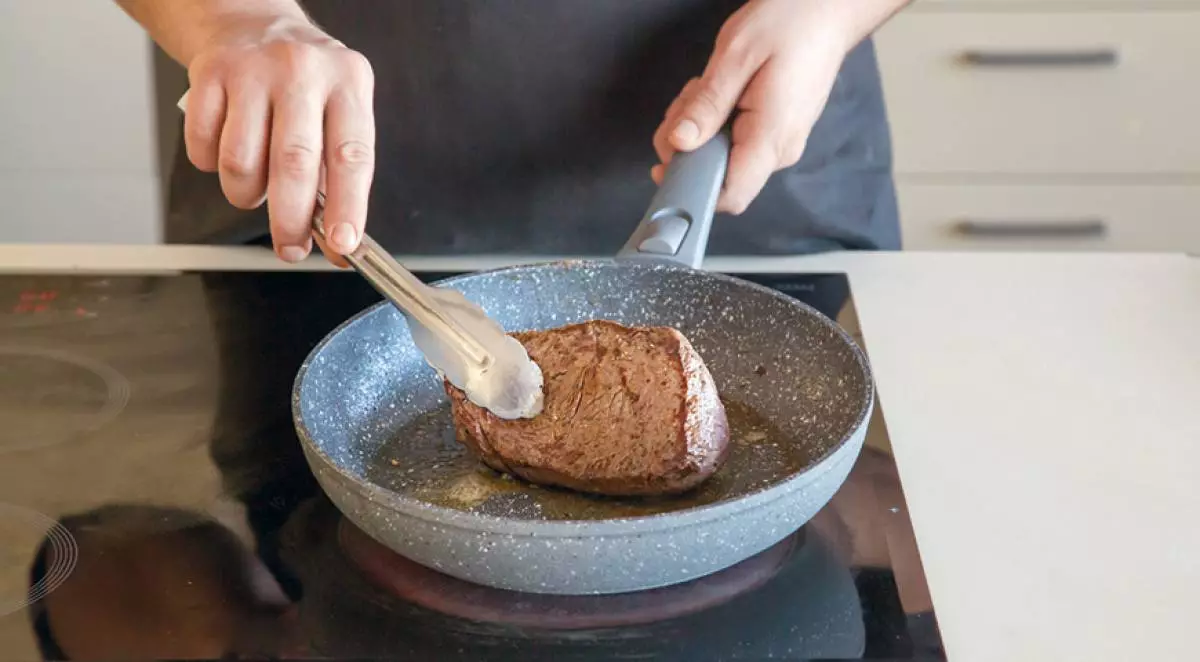 Foto persiapan resep: Olivier kanthi daging, Langkah nomer 1