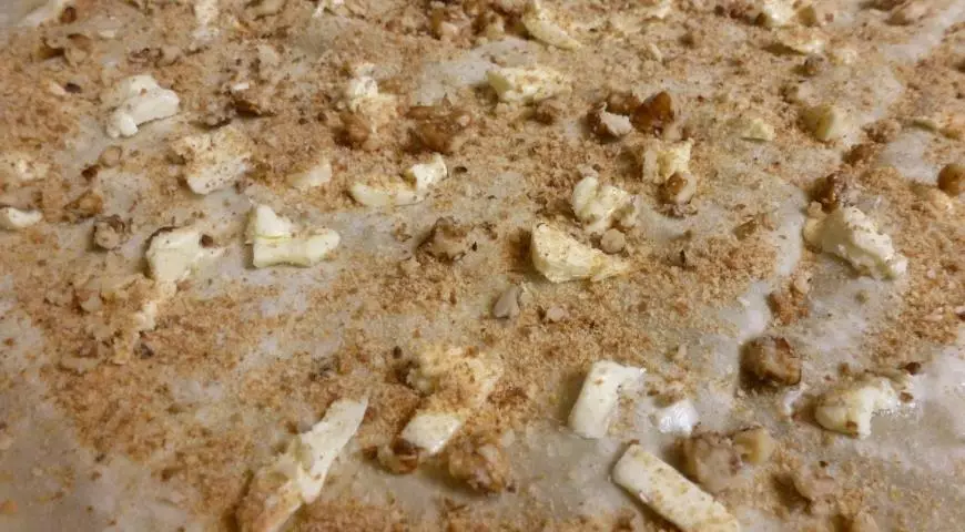 Lavash sprinkel met neute en broodkrummels