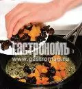 Stock Foto Cooking Recipe: Bột yến mạch với trái cây, bước số 5