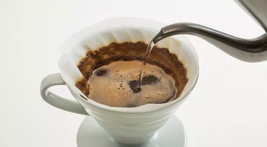 Кофе қайнатқышсыз дәмді кофе дайындауға болады