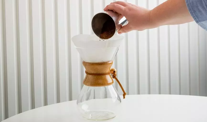 Hvordan lage deilig kaffe uten kaffetrakter? Profesjonelt råd 94875_4