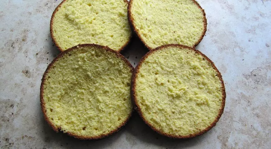 Foto Recetë gatim: tortë biskota