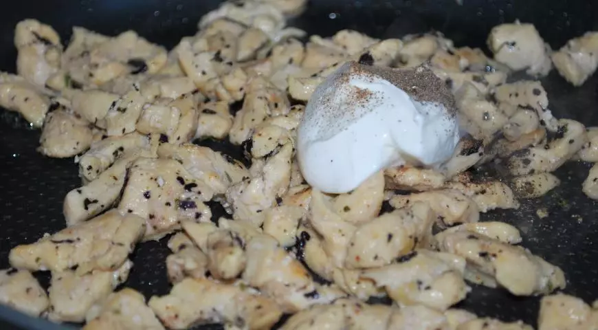 מלאי Foto בישול מתכון: תפוחי אדמה תבשיל עם עוף, צעד № 4