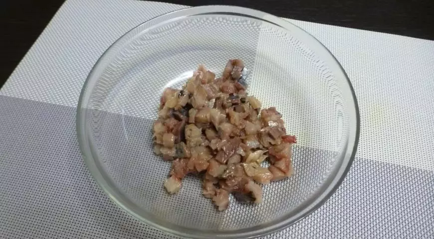 Saham resep memasak foto: forshmak dengan jamur acar, langkah nomor 1